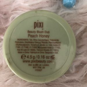 Makeup | Deal Of The Daymakeup Gift Set | Poshmark